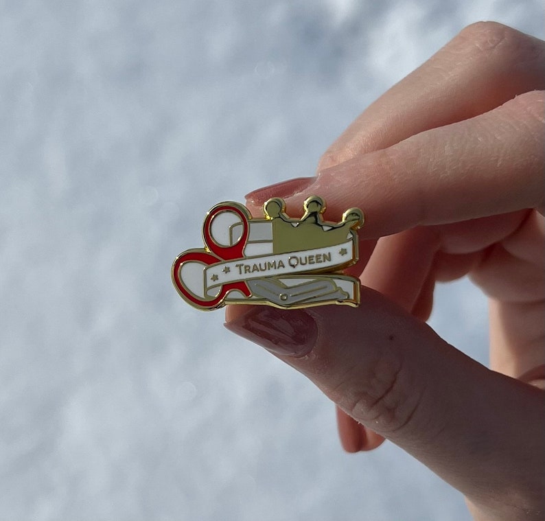 Trauma QUEEN Hard Enamel Pin Cute Medical Nurse Doctor - Etsy