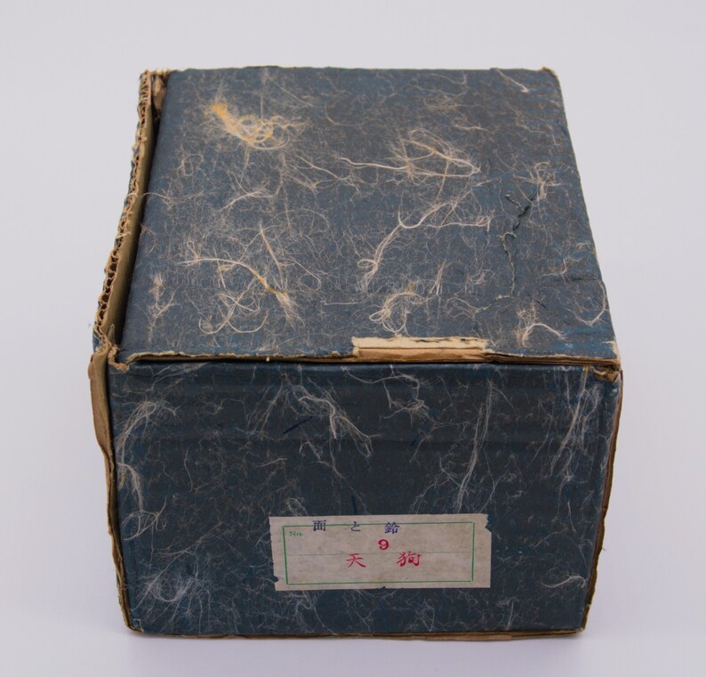 TENGU Japanese Mask Omen Yokai Kami God Demon Noh Red Gold Sculpture ...