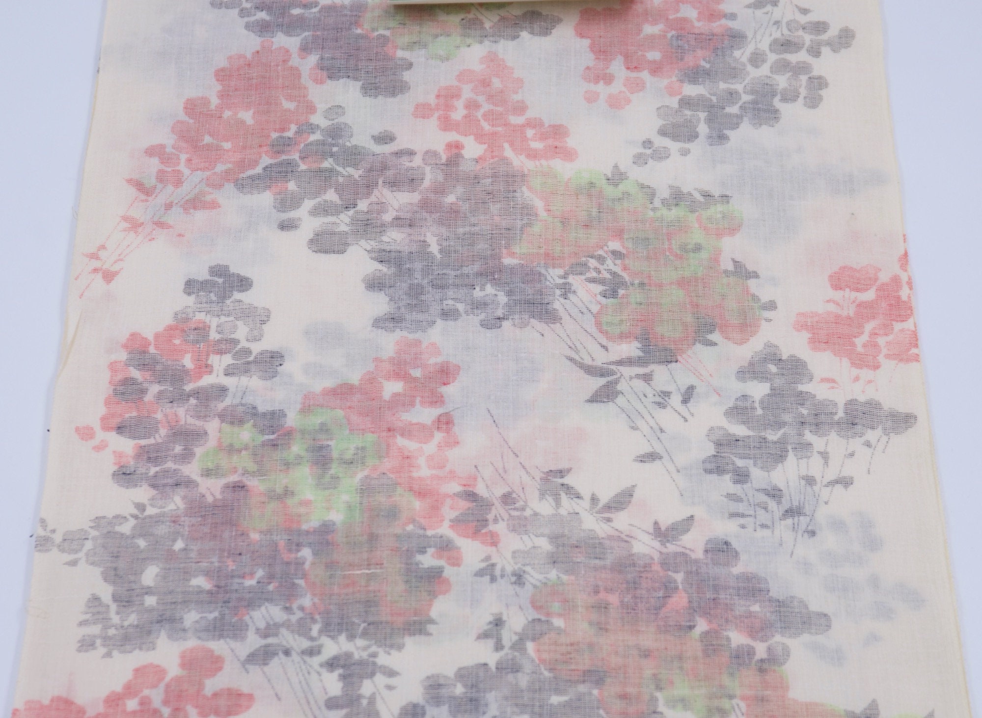 OJIYA KASURI Japanese Fabric Chijimi Light Beige Floral Summer Crepe ...