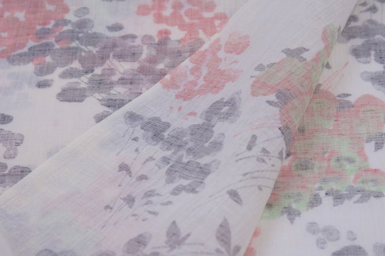 OJIYA KASURI Japanese Fabric Chijimi Light Beige Floral Summer Crepe ...