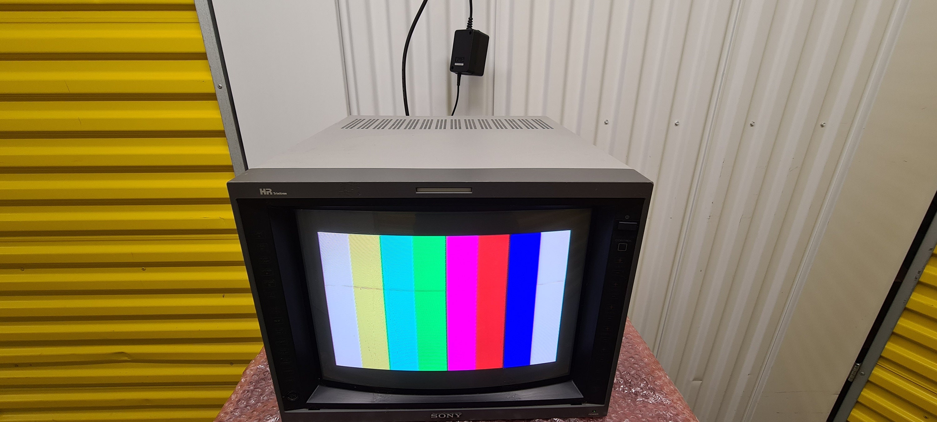 Sony Trinitron PVM-14L4 High Resolution Video Colour Monitor in Case - Etsy
