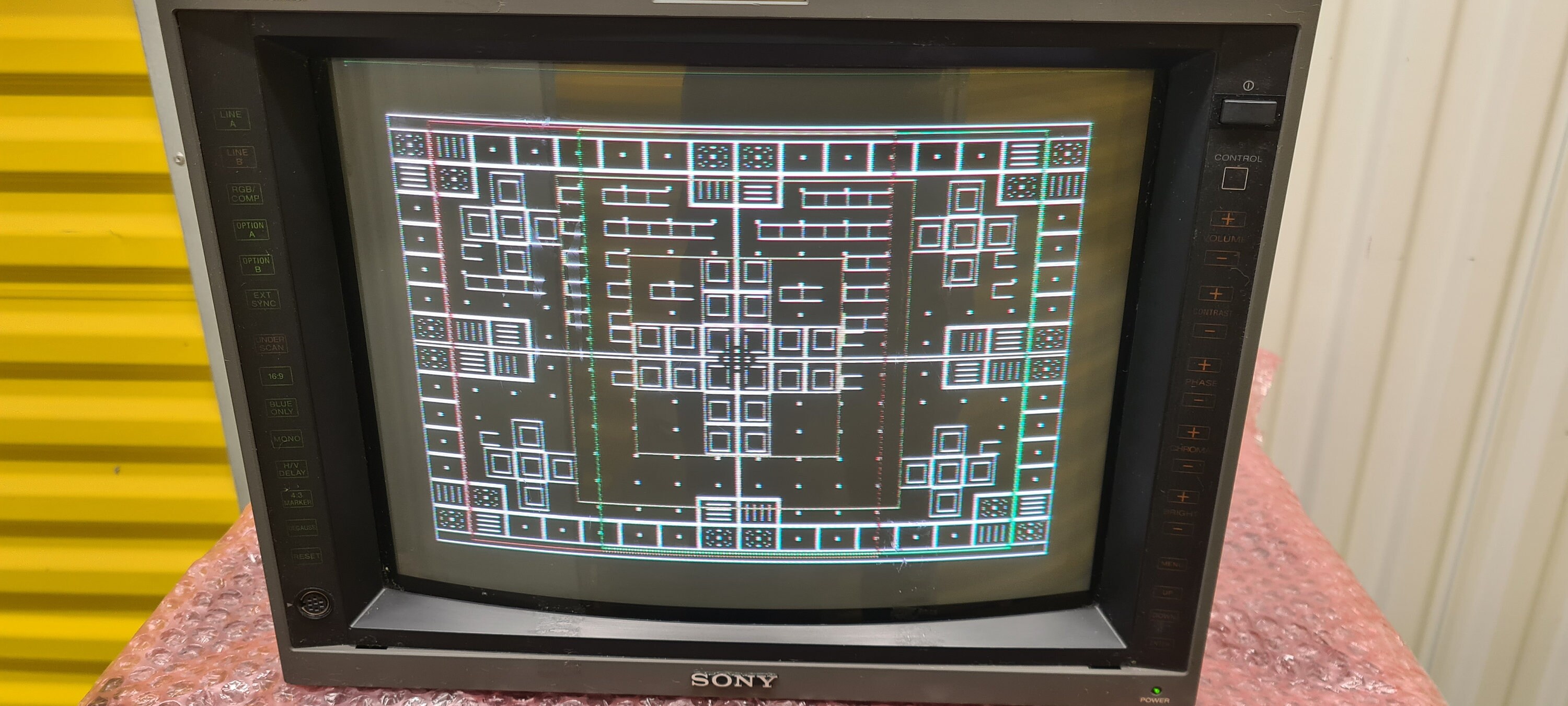 Sony Trinitron PVM-14L4 High Resolution Video Colour Monitor in Case - Etsy