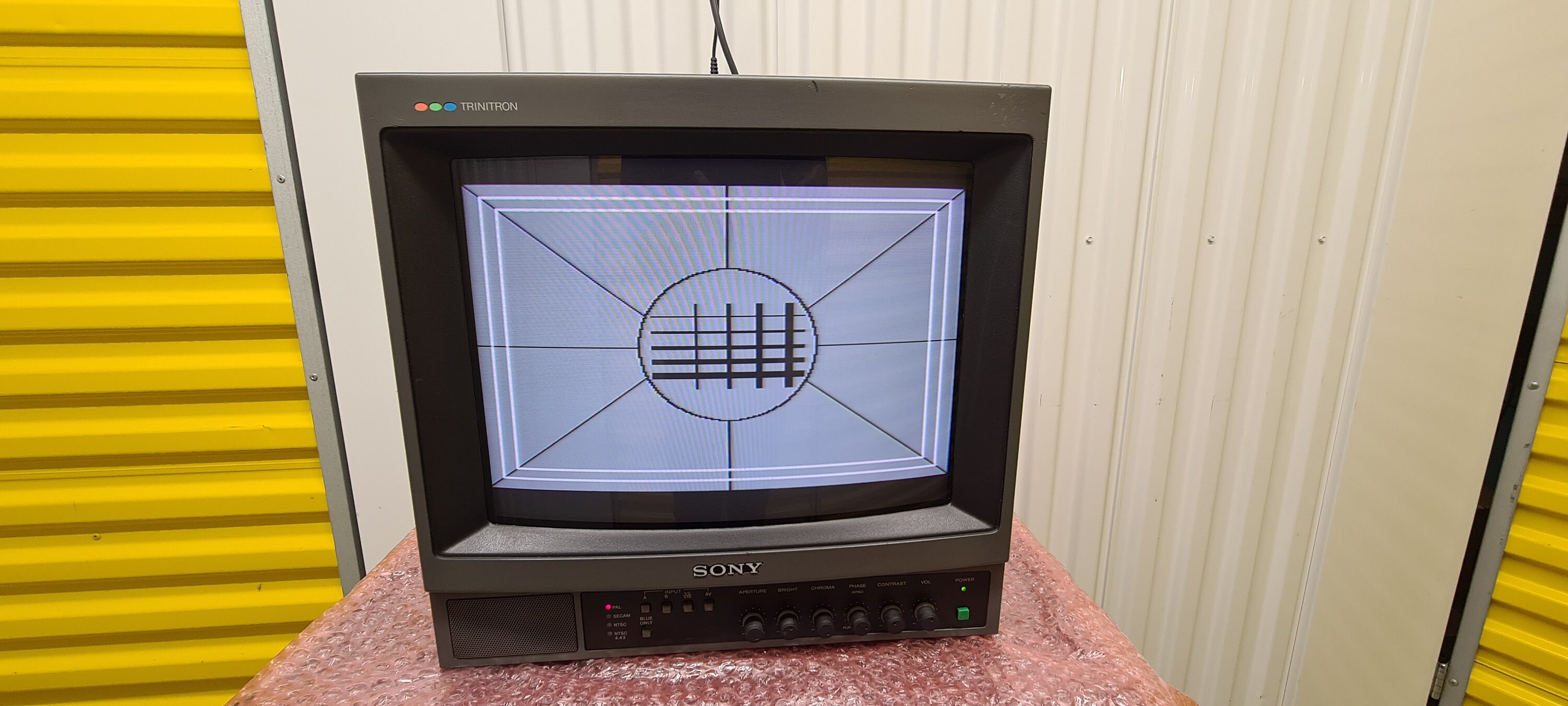 Sony Trinitron PVM-1440QM Video Colour Monitor in Excellent - Etsy
