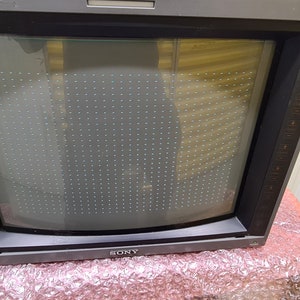 Sony Trinitron PVM-14L4 High Resolution Video Colour Monitor in Case ...