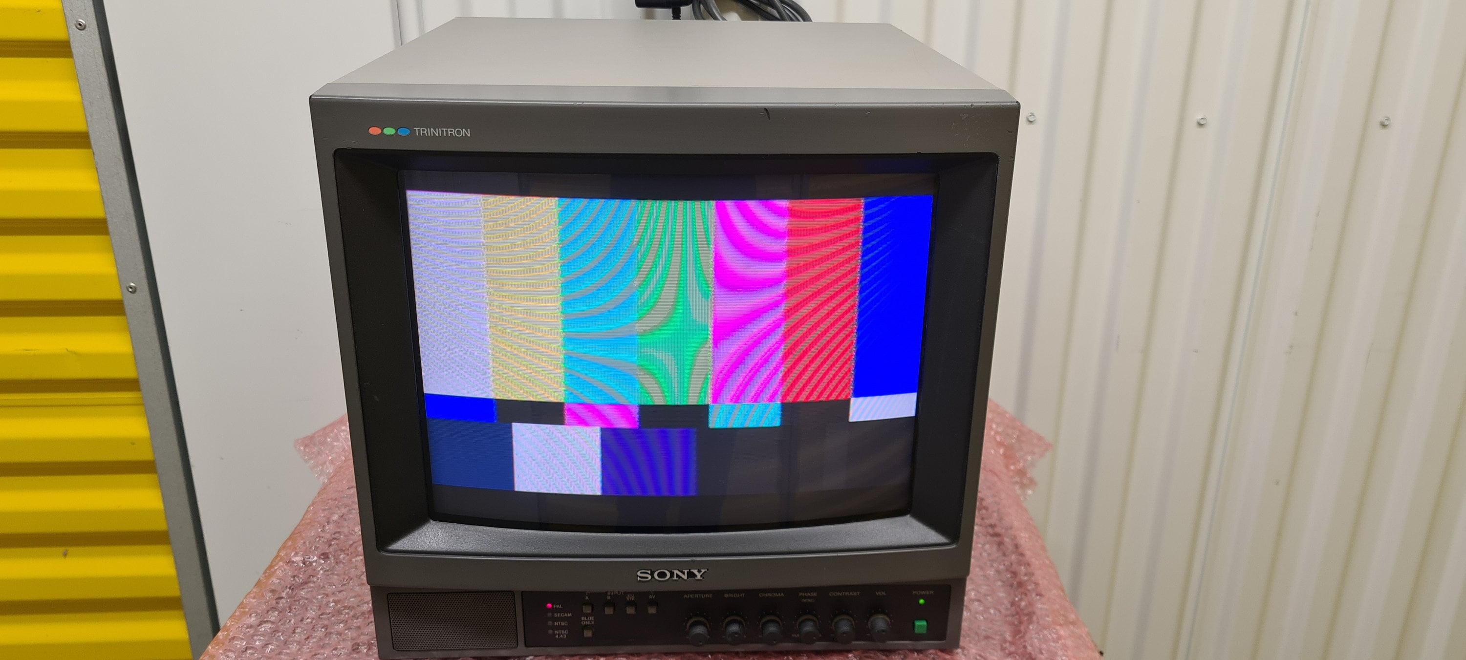Sony Trinitron PVM-1440QM Video Colour Monitor in Excellent - Etsy