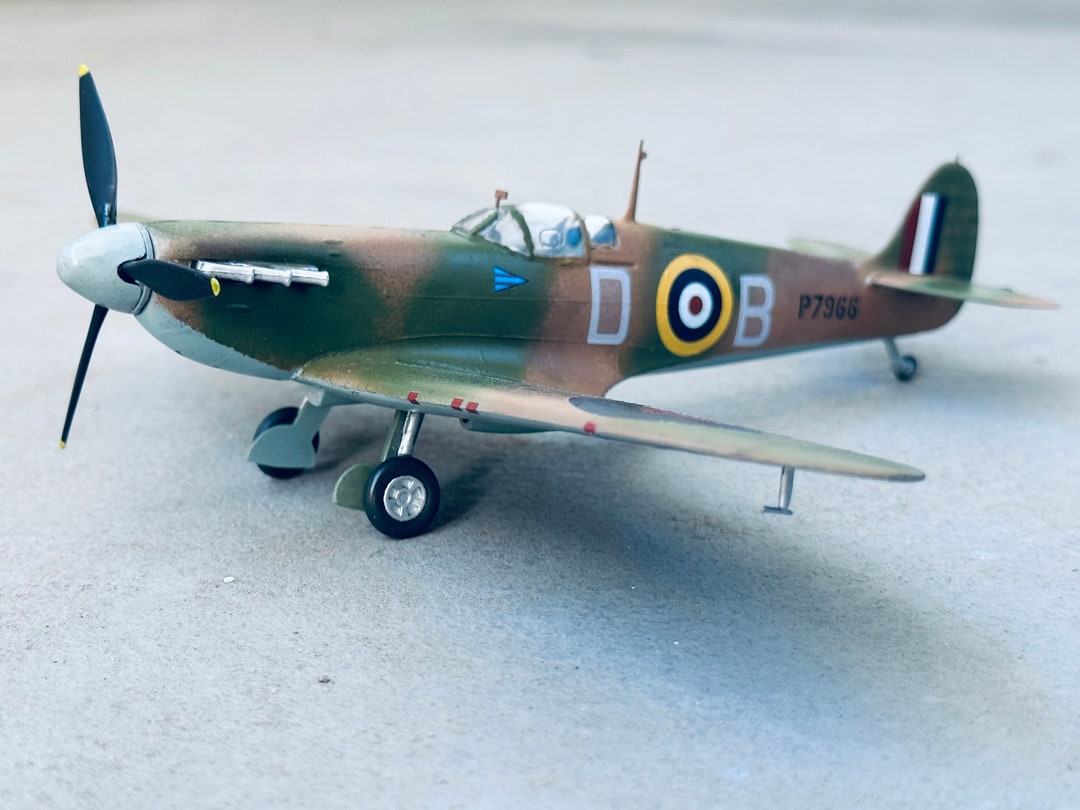 Supermarine Spitfire 1/48 Scale Model - Etsy