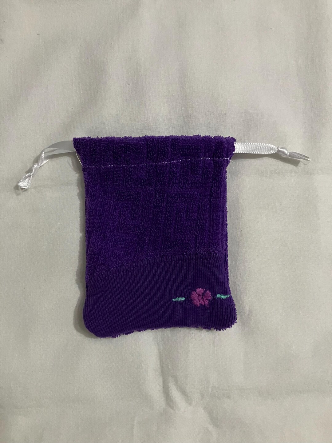 Custom Embroidered Rosary Hand-sewn Pouch - Etsy