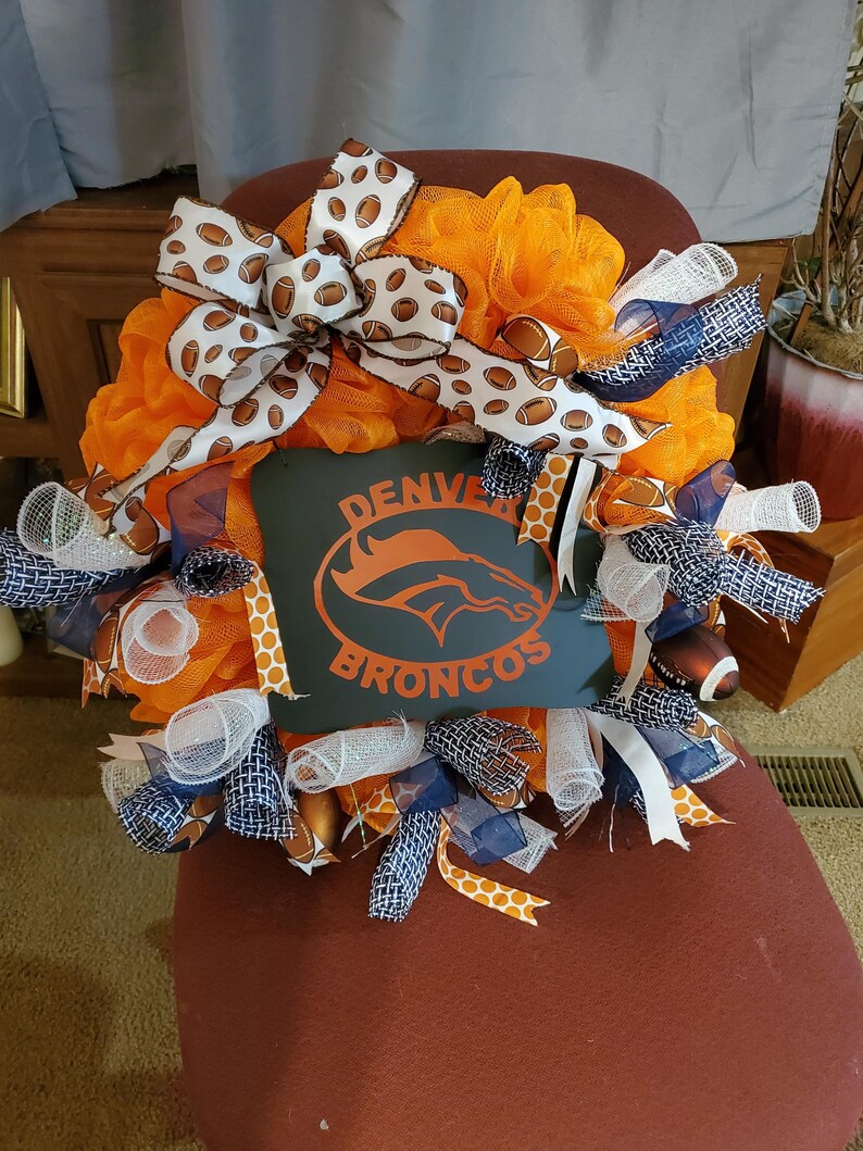 Any Team Sports Wreath: 23 Inch - Etsy