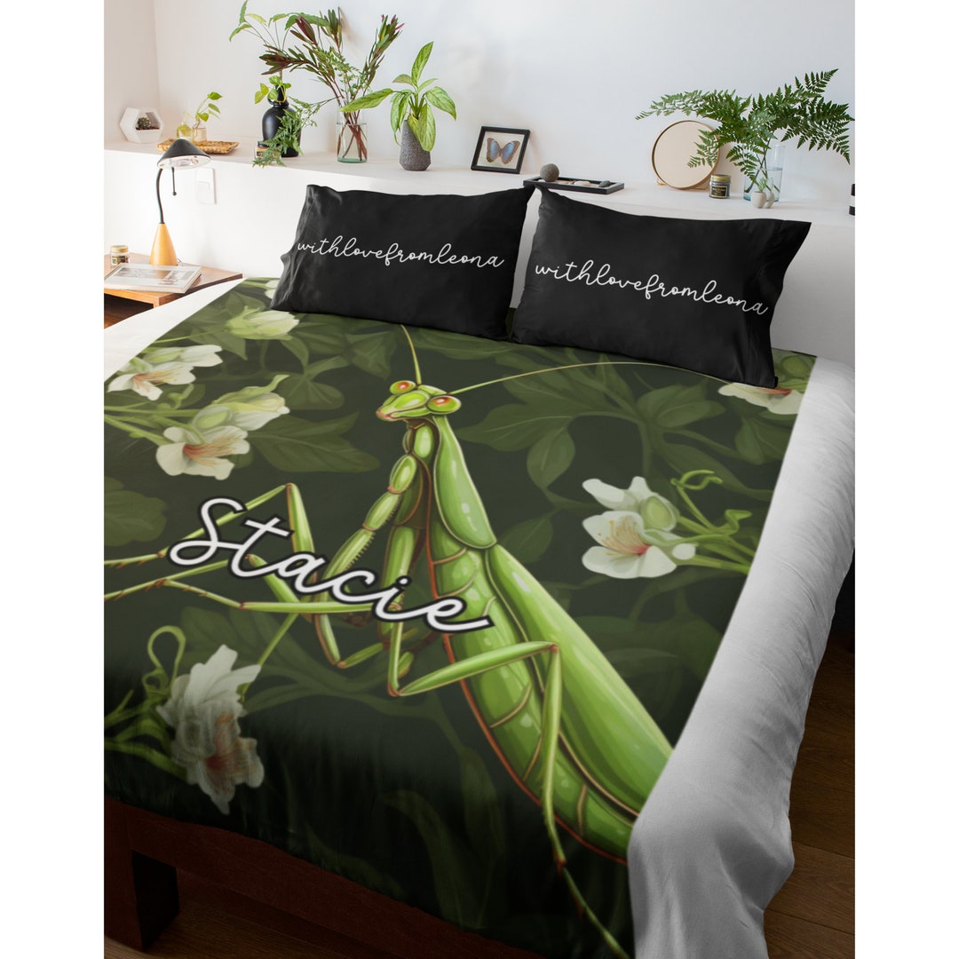 Praying Mantis Blanket Praying Mantis Throw Blanket Praying Mantis ...