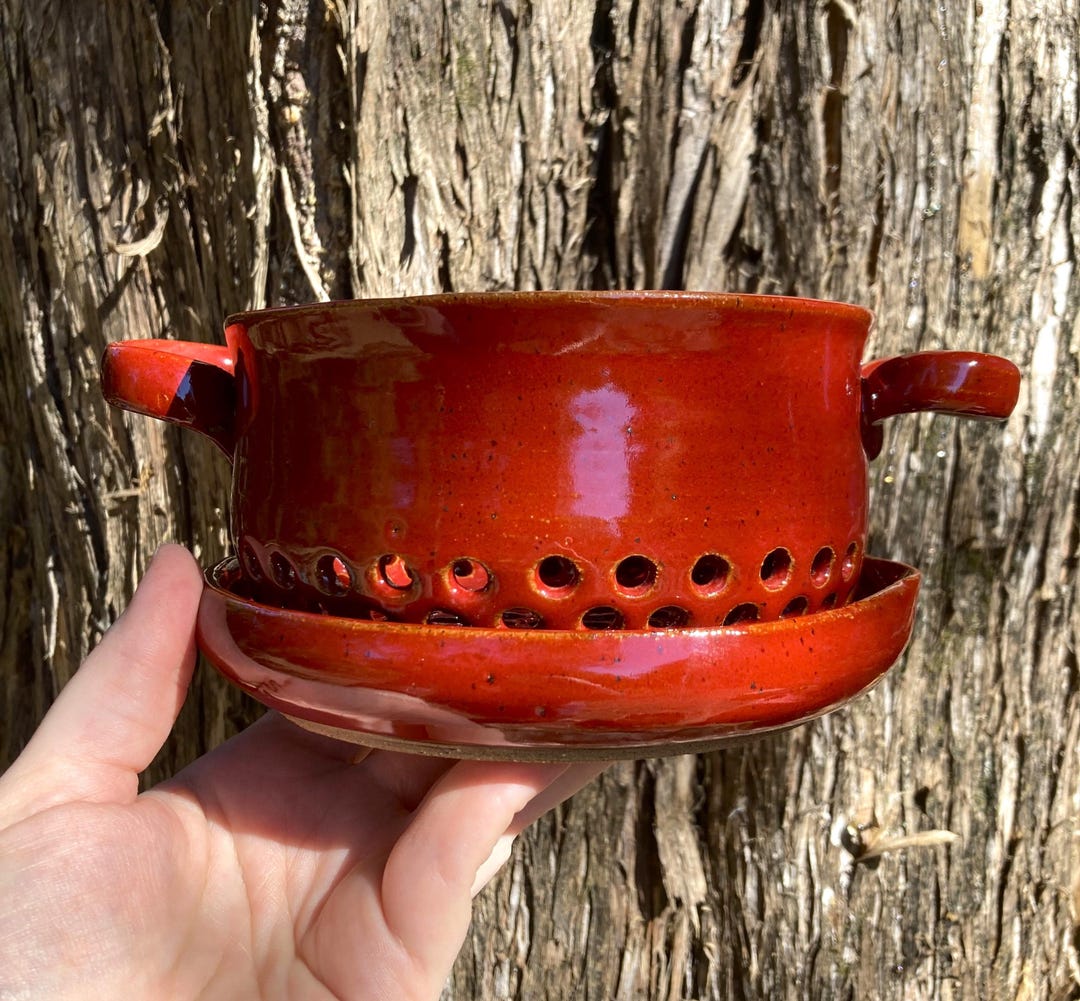 Stoneware Berry Bowl and Dish Set - Cinnabar Red - Etsy