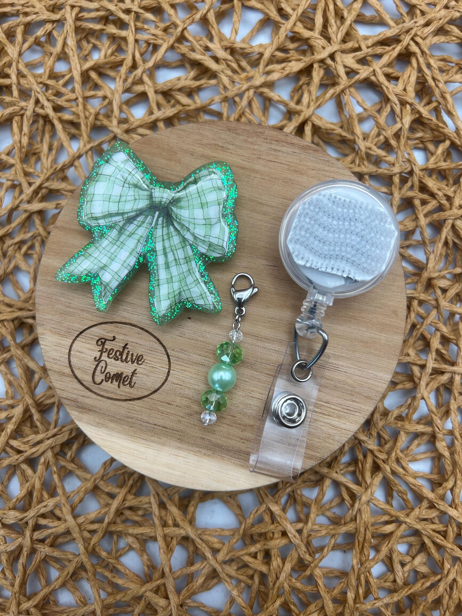 Green Bow Badge Reel, Spring Badge Reel, Bow Badge Reel, Festive Badge ...