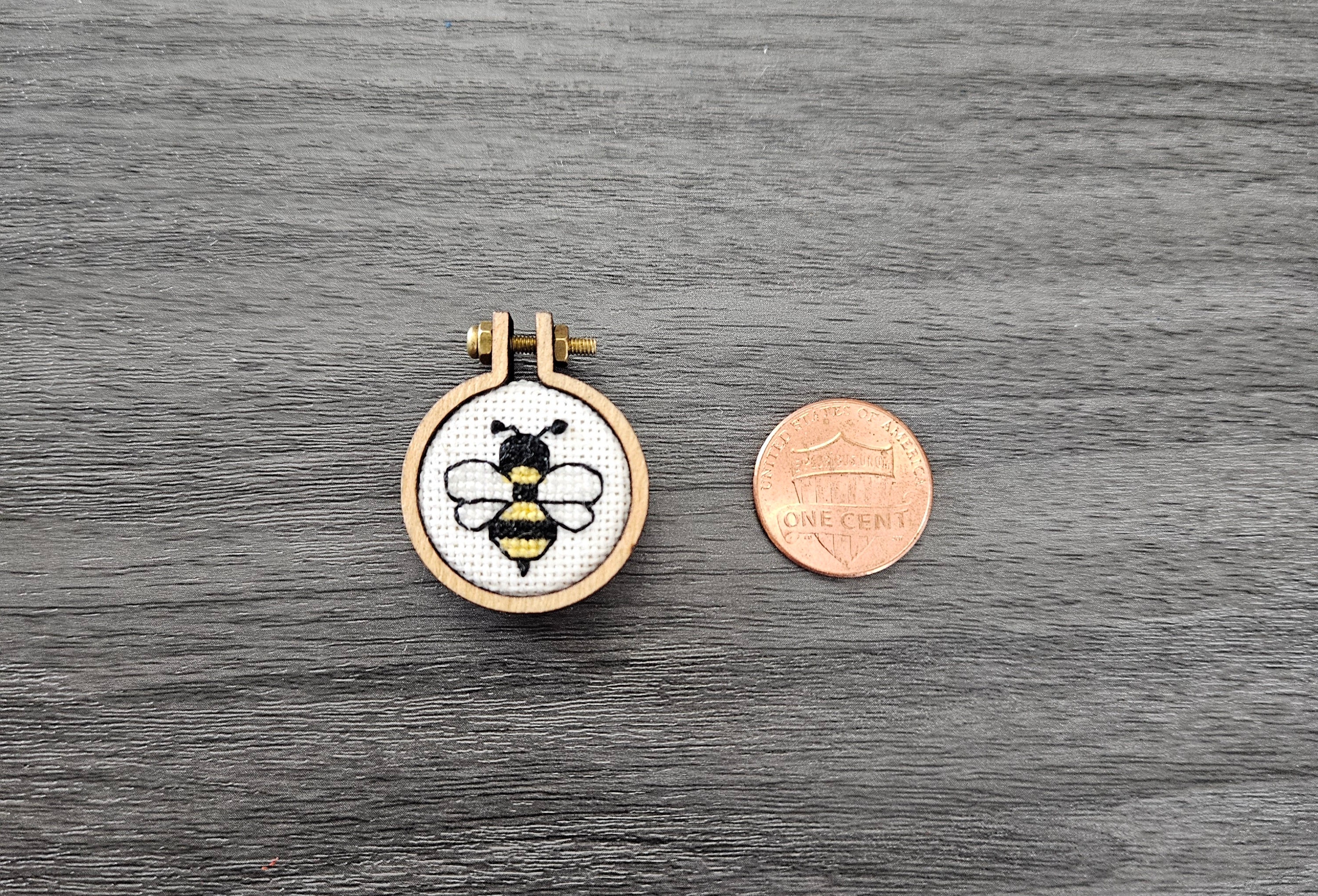Mini Bumble Bee Cross Stitch Pattern - Etsy