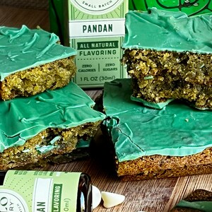 Natural PANDAN Flavoring Extract for Use in ANY Baking, Candy, Dessert ...