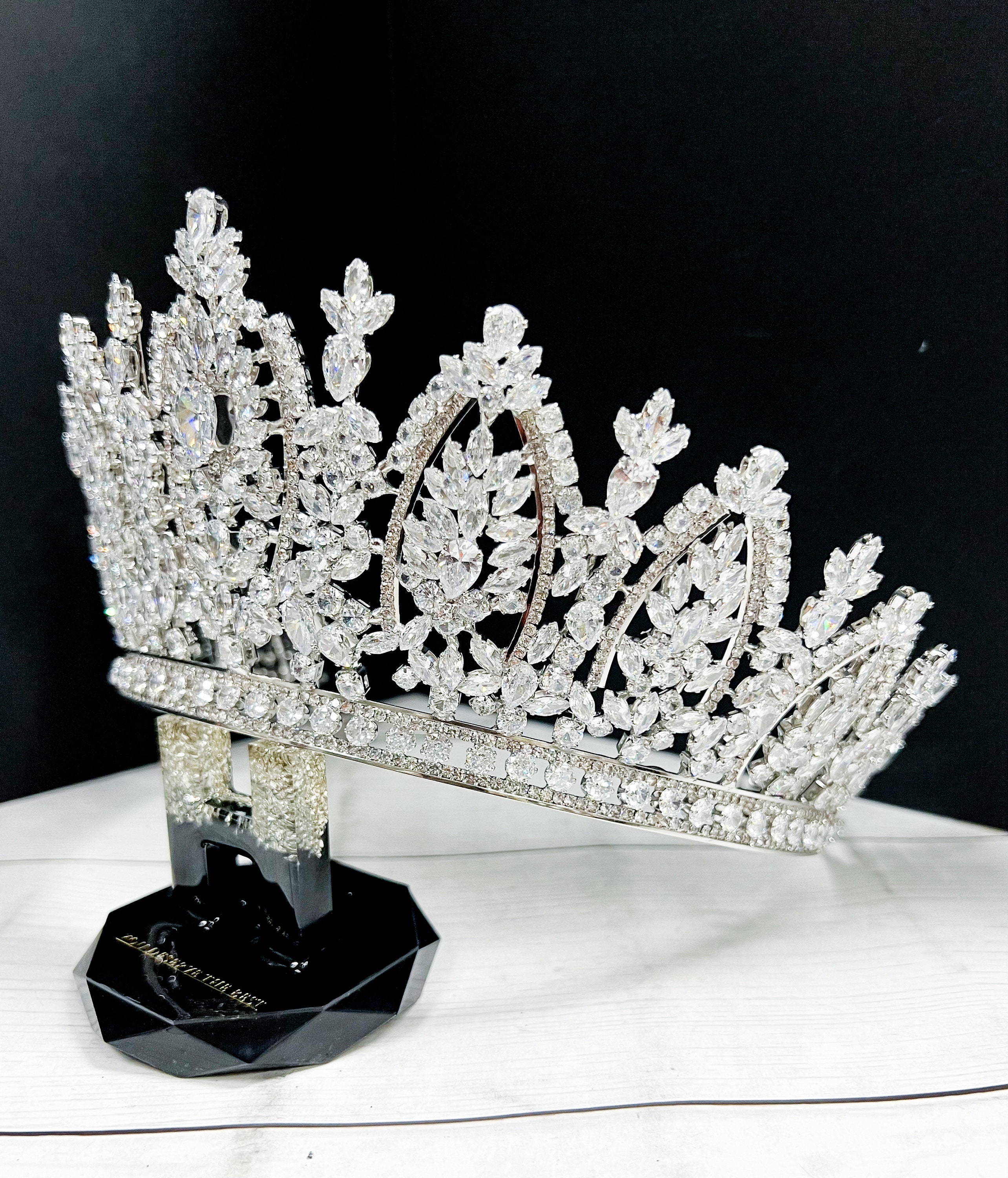 Luxury Bridal Tiara Royal Wedding Crown With Cubic Zirconia Elegant ...