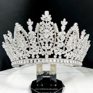 Luxury Bridal Tiara Royal Wedding Crown With Cubic Zirconia Elegant ...