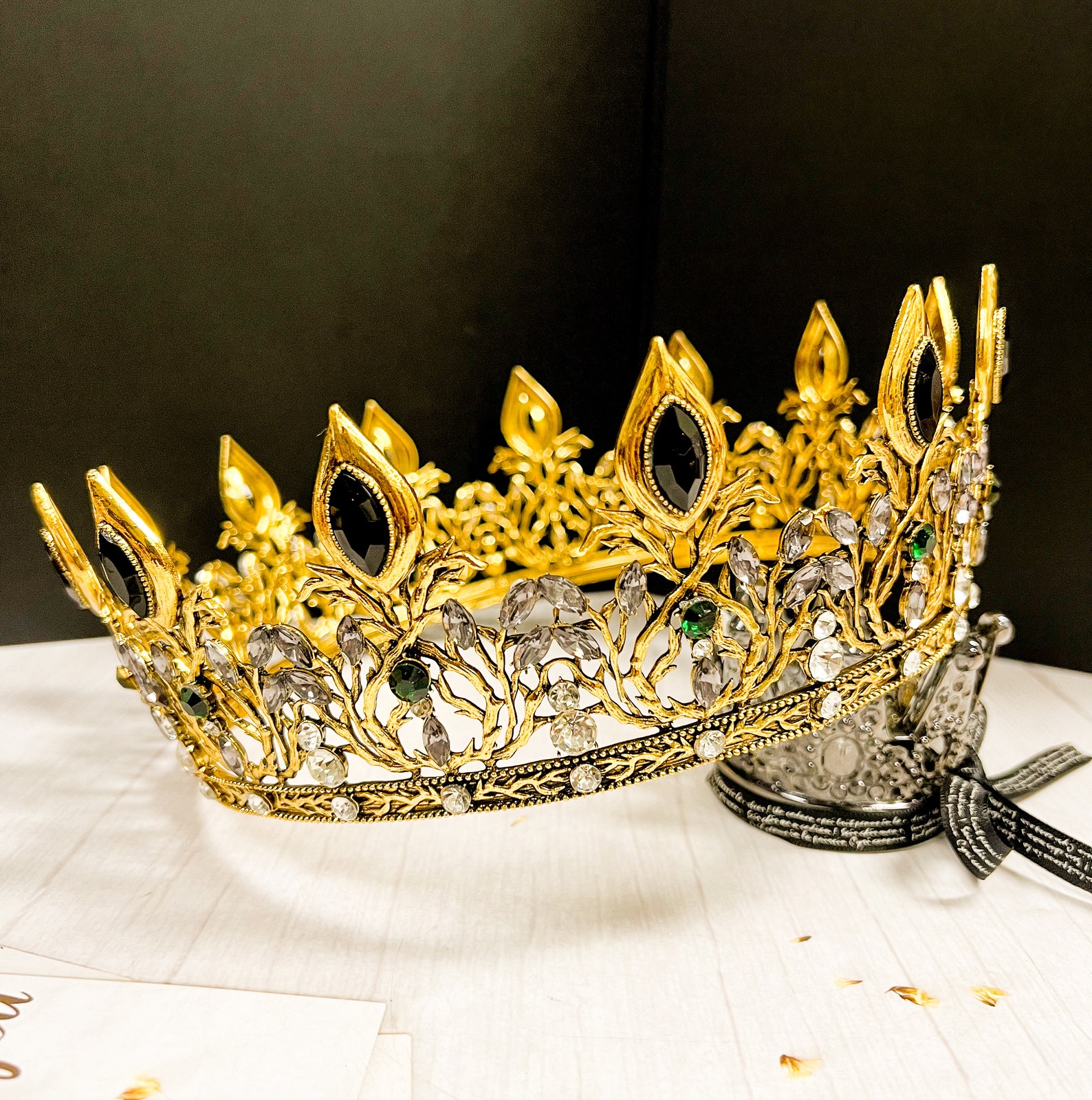 Gold King Crown for Men's, Black Sapphire Crystal Crown, Royal Princes ...
