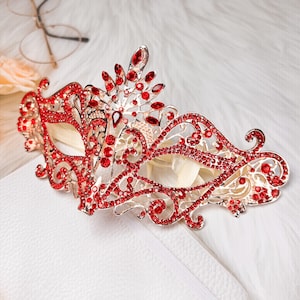 Masquerade Mask Luxury Crystal, Rhinestone Eye Red Mask, Elegant Party ...