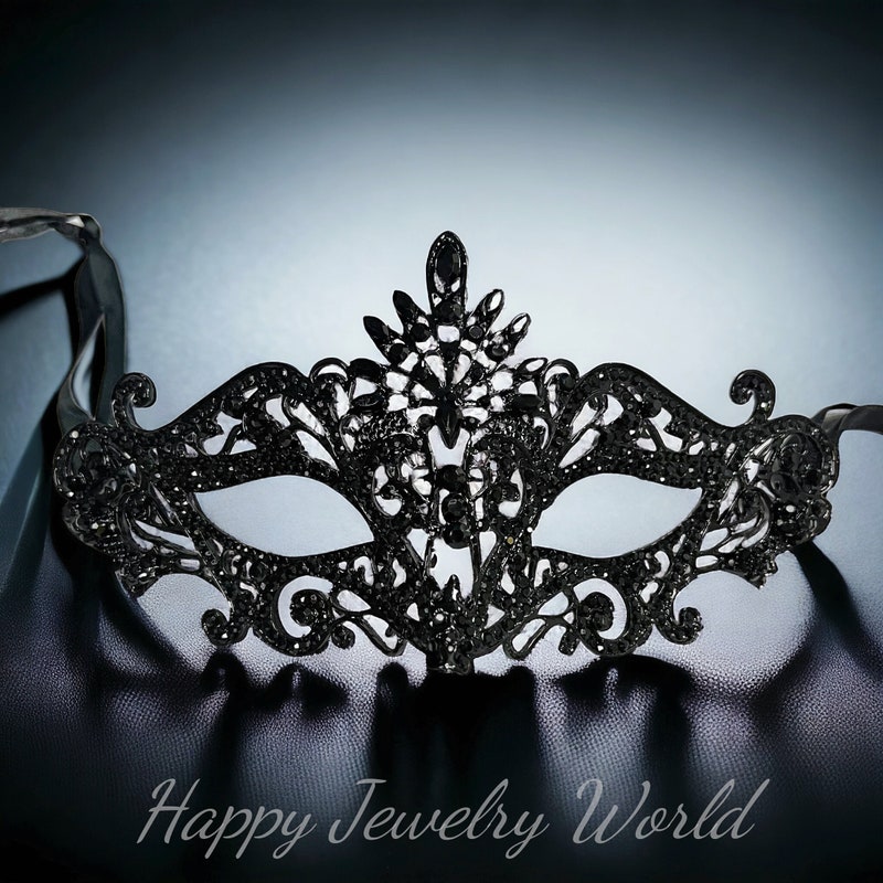 Black Eye Mask Crystal - Etsy