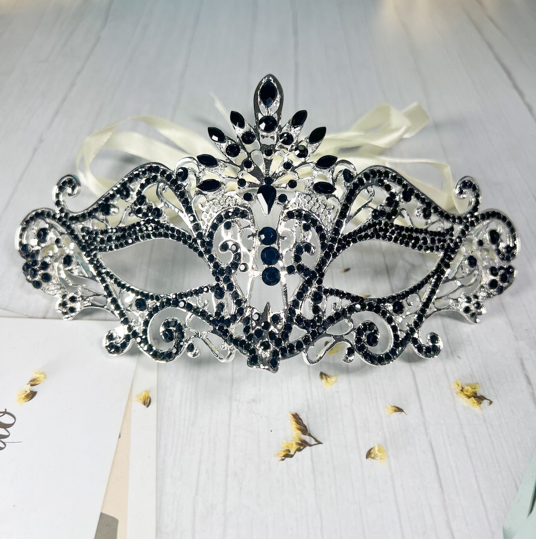 Masquerade Mask Luxury Black Crystal, Rhinestone Gothic Mask, Elegant ...