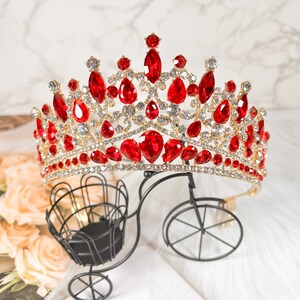 Queen Ruby Red Tiara, Princess Crown, Bridal Headpiece, Wedding ...