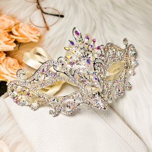 Masquerade Mask Luxury Crystal, Rhinestone Eye Mask, Elegant Party ...