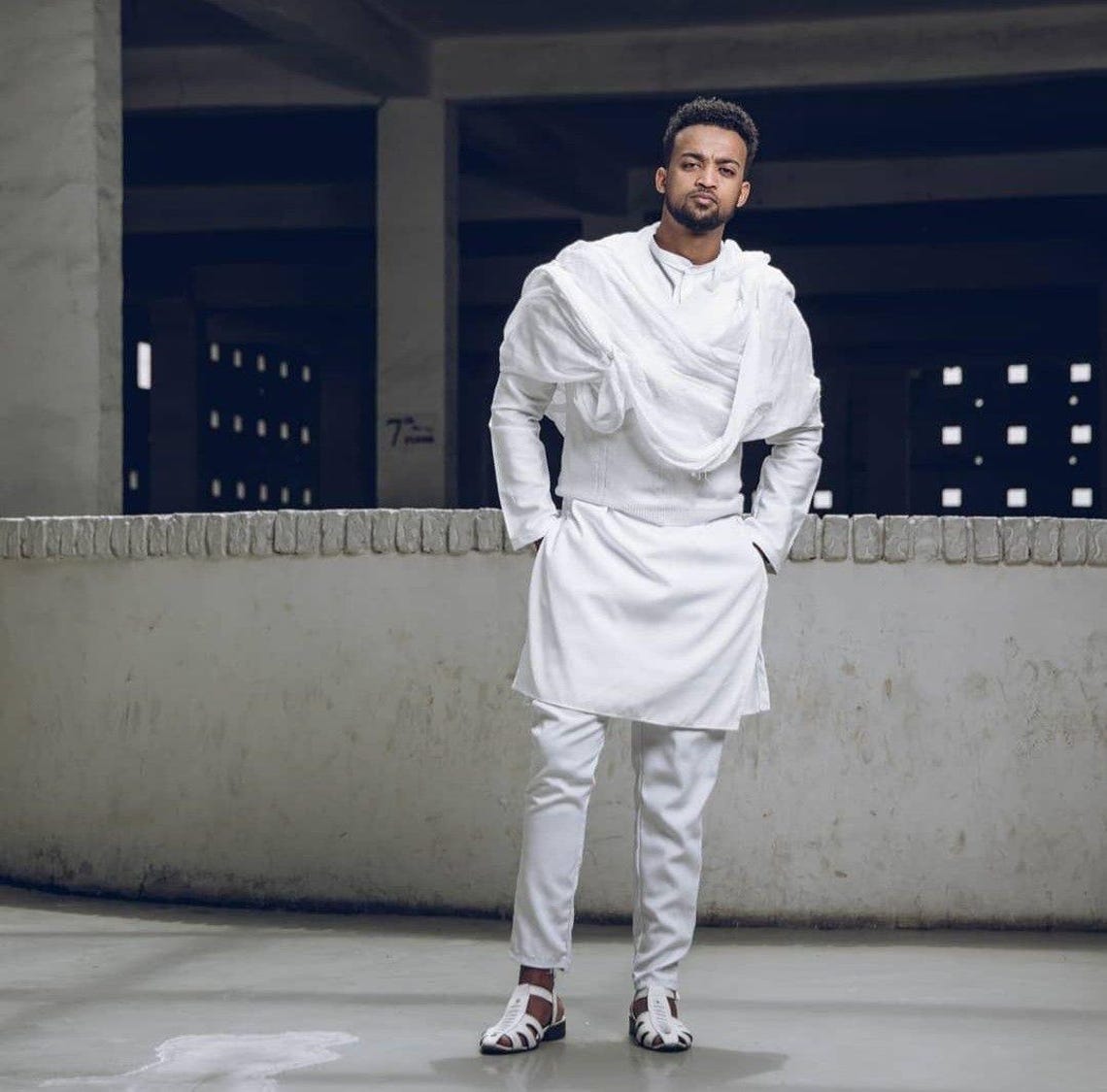 Handmade Ethiopian Men’s Heritage Outfit – Handwoven Cotton Attire With ...