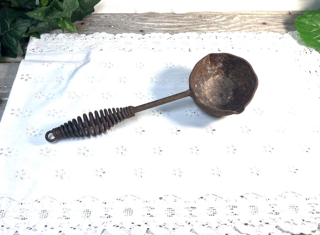 Vintage Blacksmith Smelting Ladle, Cast Iron Foundry Forge Crucible ...