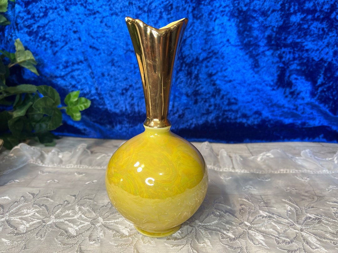 Vintage Art Deco Iridescent Bud Vase, CG USA Warranted 22 KT Gold on Porcelain, Lovely Dining ...