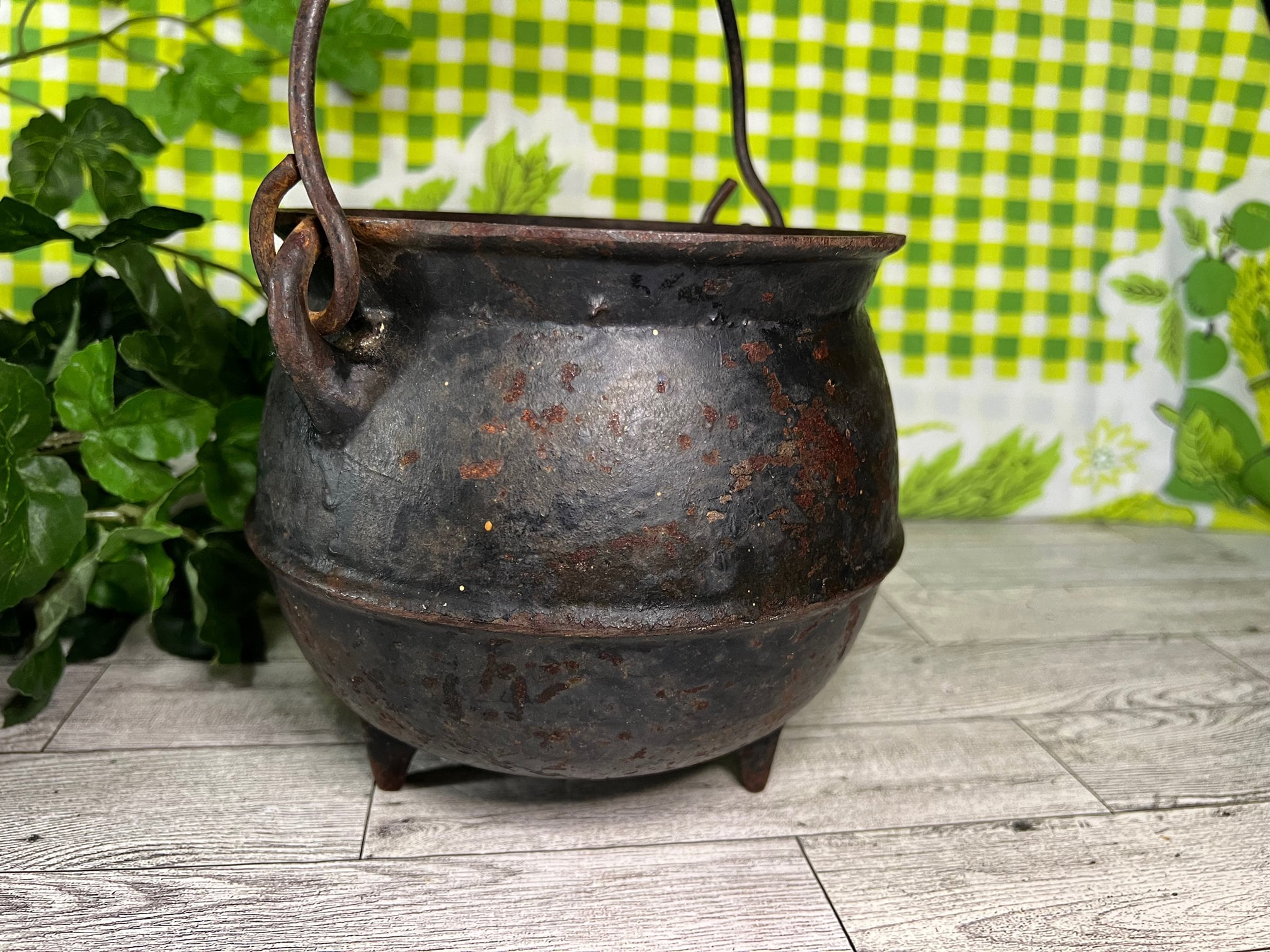 Antique 1800s Small Cast Iron Cauldron, Farmhouse Kitchen Kettle ...