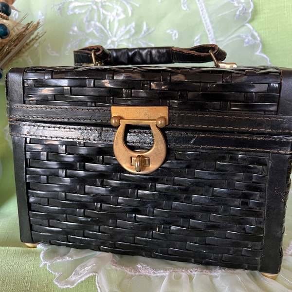 Vintage Box Purse - Etsy