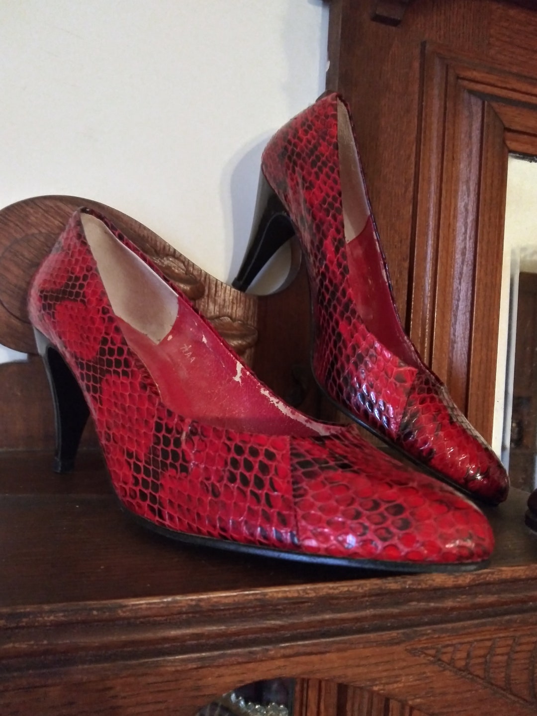 Vintage Red/black Snake Skin Pumps - Etsy