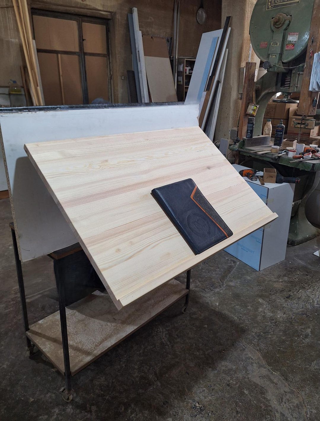 Wall Mounted Solid Wood Drafting Table: Angle Adjustable Sketching ...