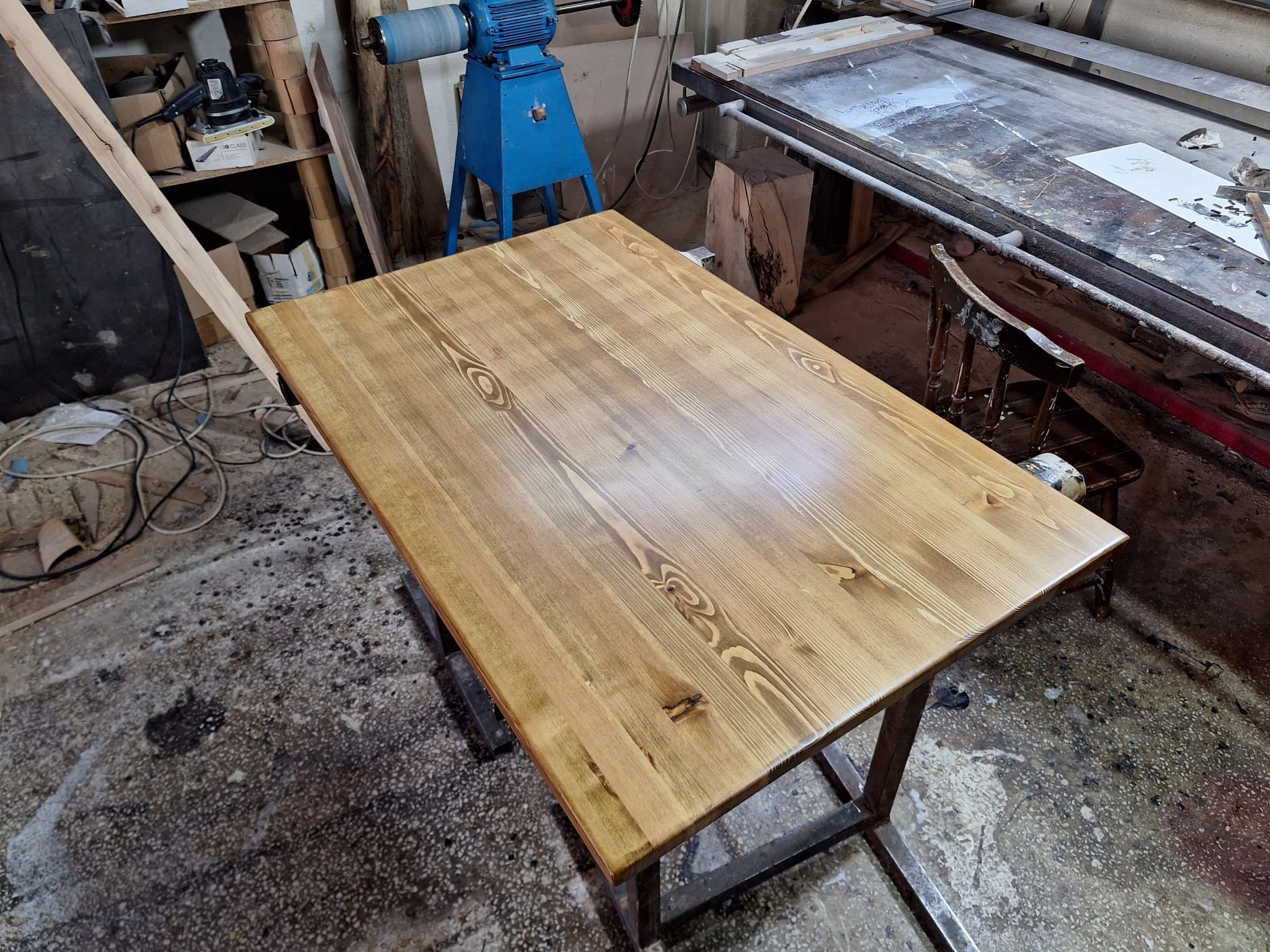 Solid Wood Varnish - Polyurethane Protection - Wooden Stain Color ...