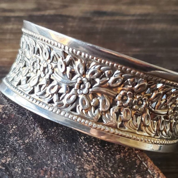 Repousse Bracelet - Etsy