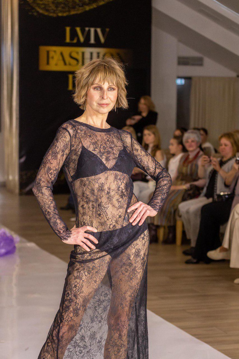 Black Sheer Lace Dress With Back Buttons Elegant See Through Gown For