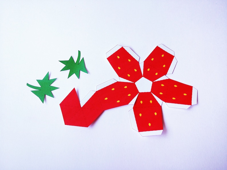 Strawberry 3D Papercraft Toy SVG - Etsy