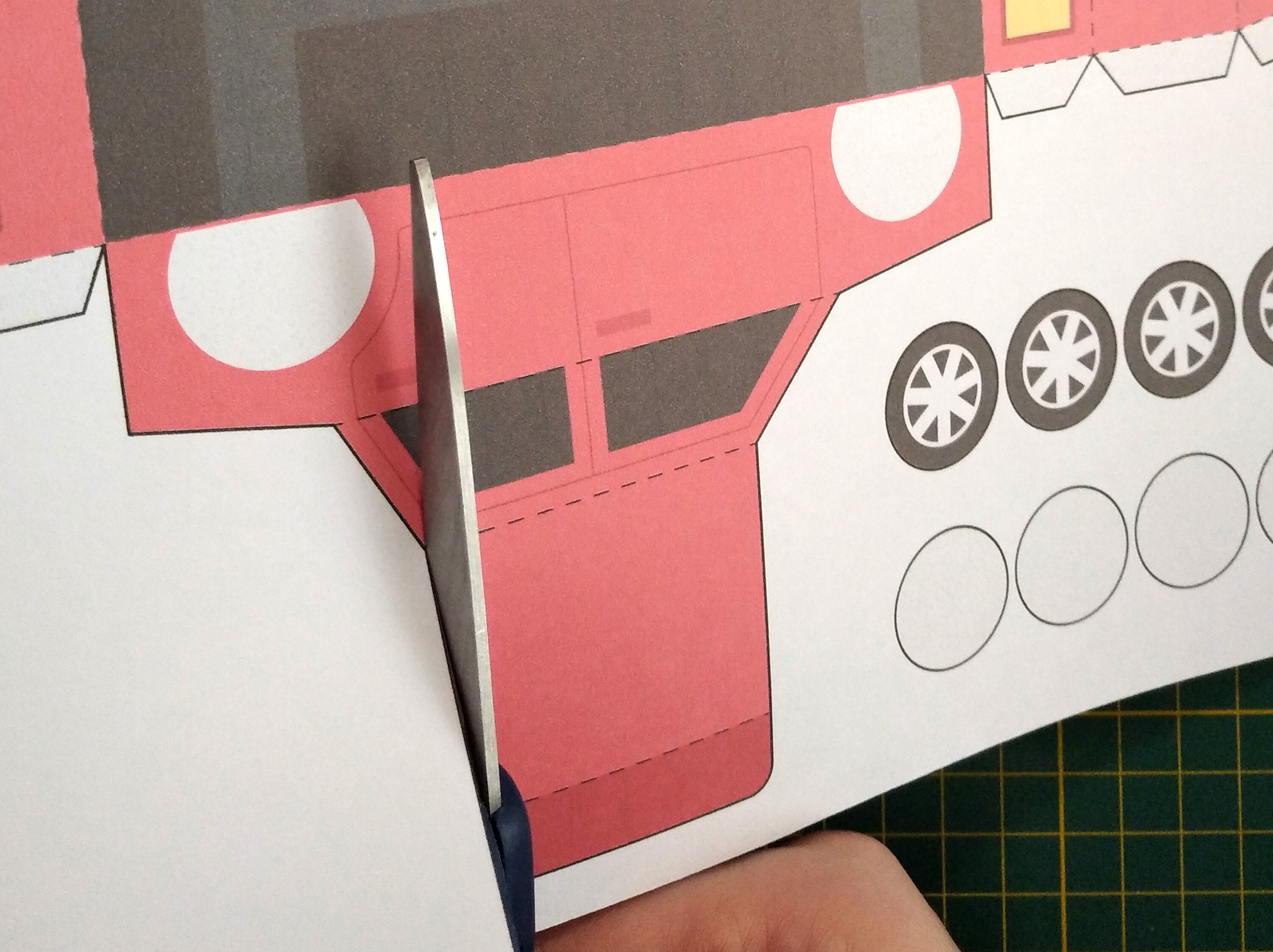 CAR Type D. Paper Toy / Gift Box - Etsy