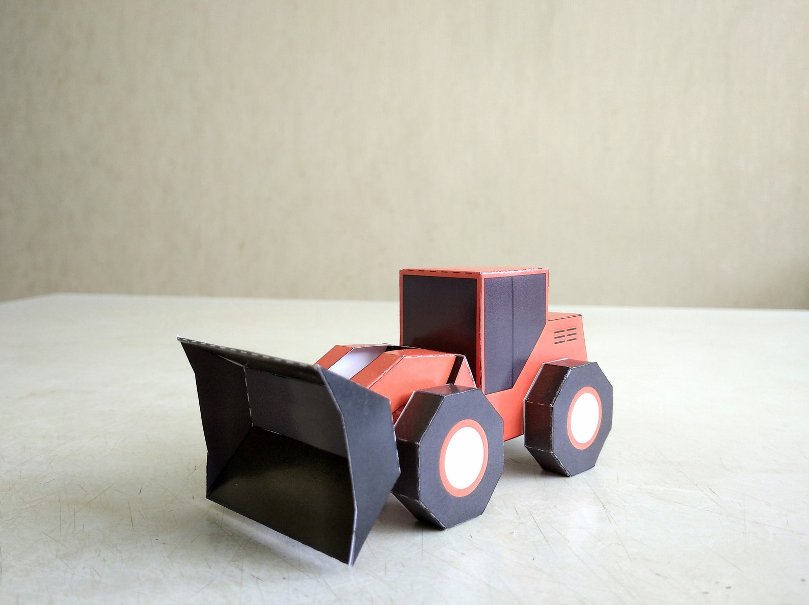 Papercraft Toy Loader. Printable Template - Etsy