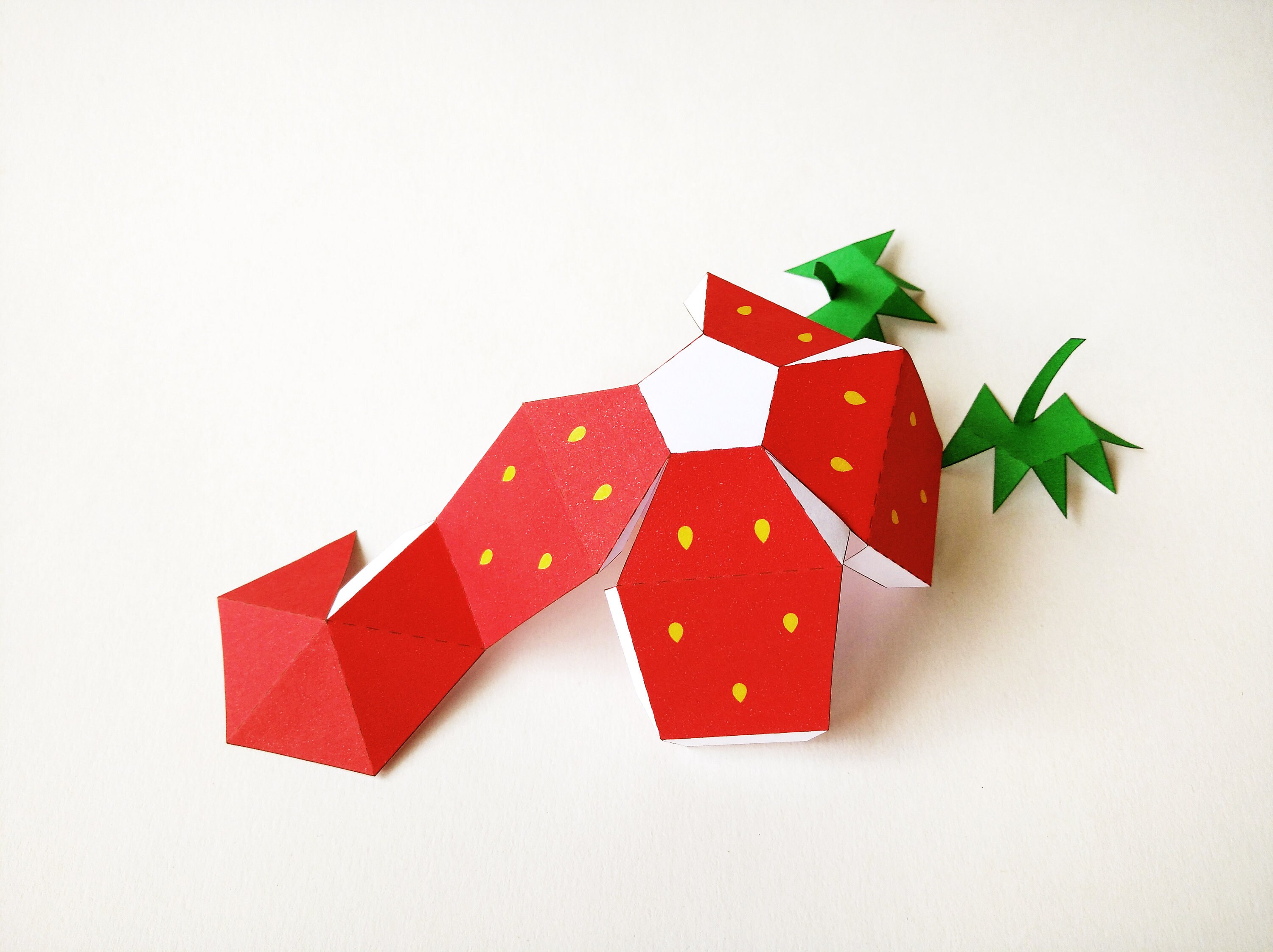 Strawberry 3D Papercraft Toy SVG - Etsy Australia