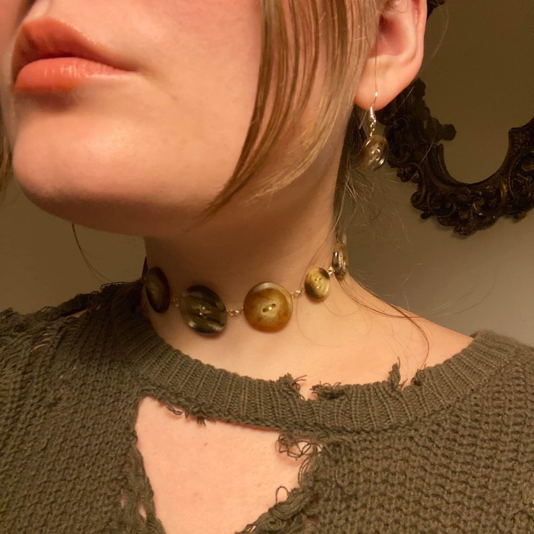 Fairycore Vintage Button Choker - Etsy