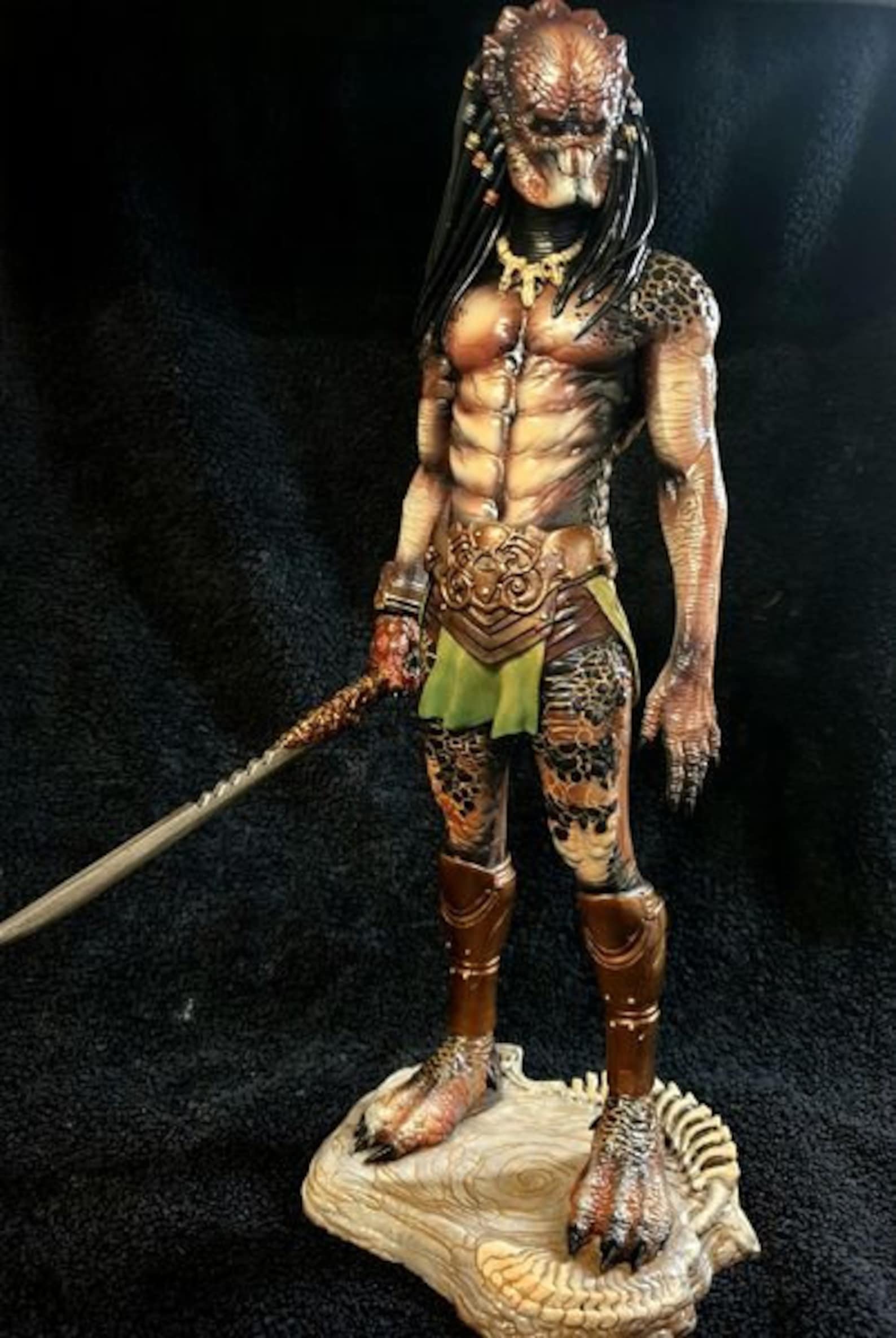 Predator Stan. Original Narin Studio, Collectible Figure - Etsy