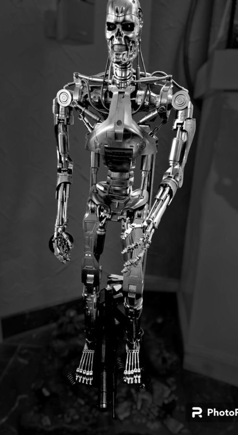 Terminator Statue With Illuminated Base and Sound, Approx. 100 Cm High ...