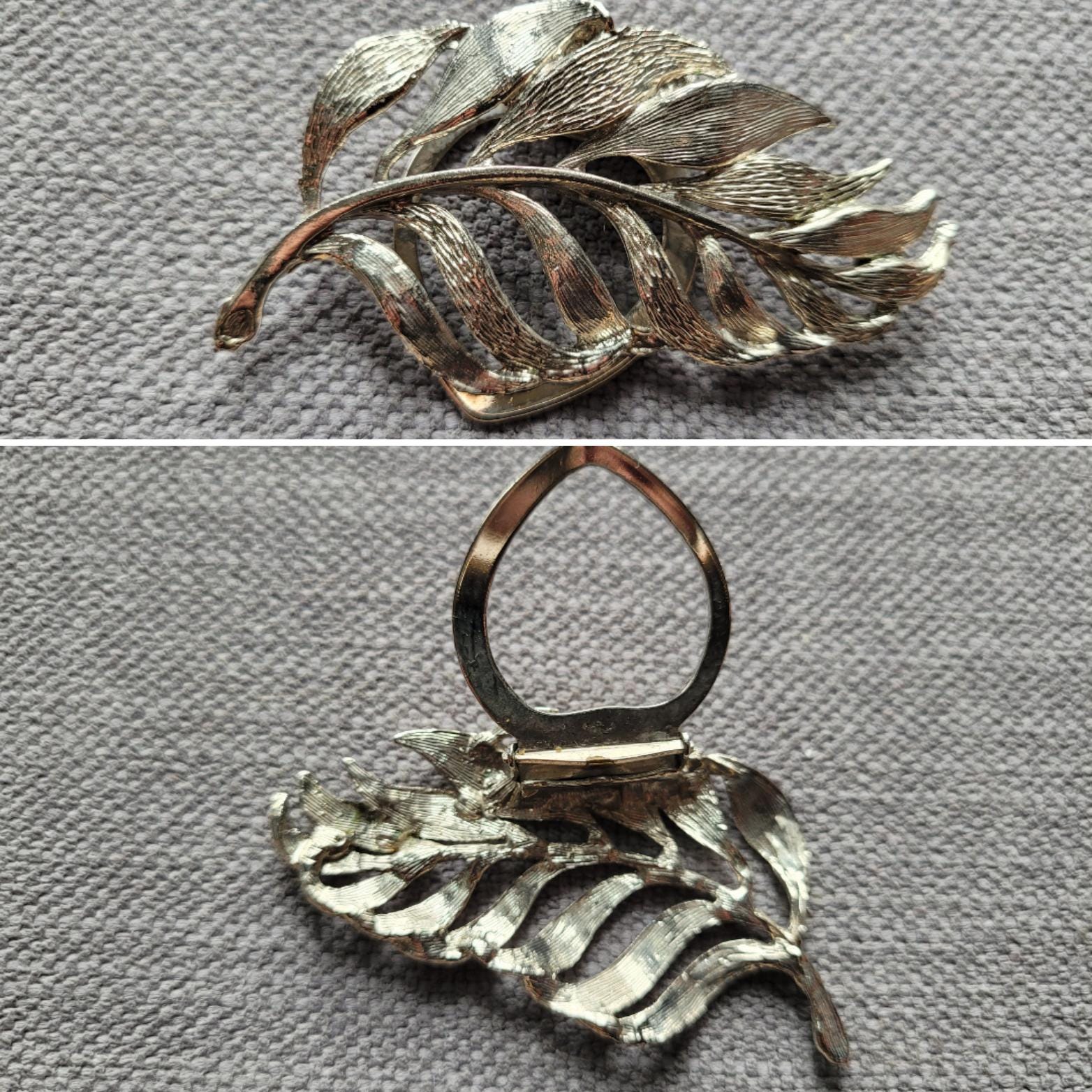 Vintage Hinged Scarf Clips Selection 1940s Scarf Rings 1950s 1960s - Etsy