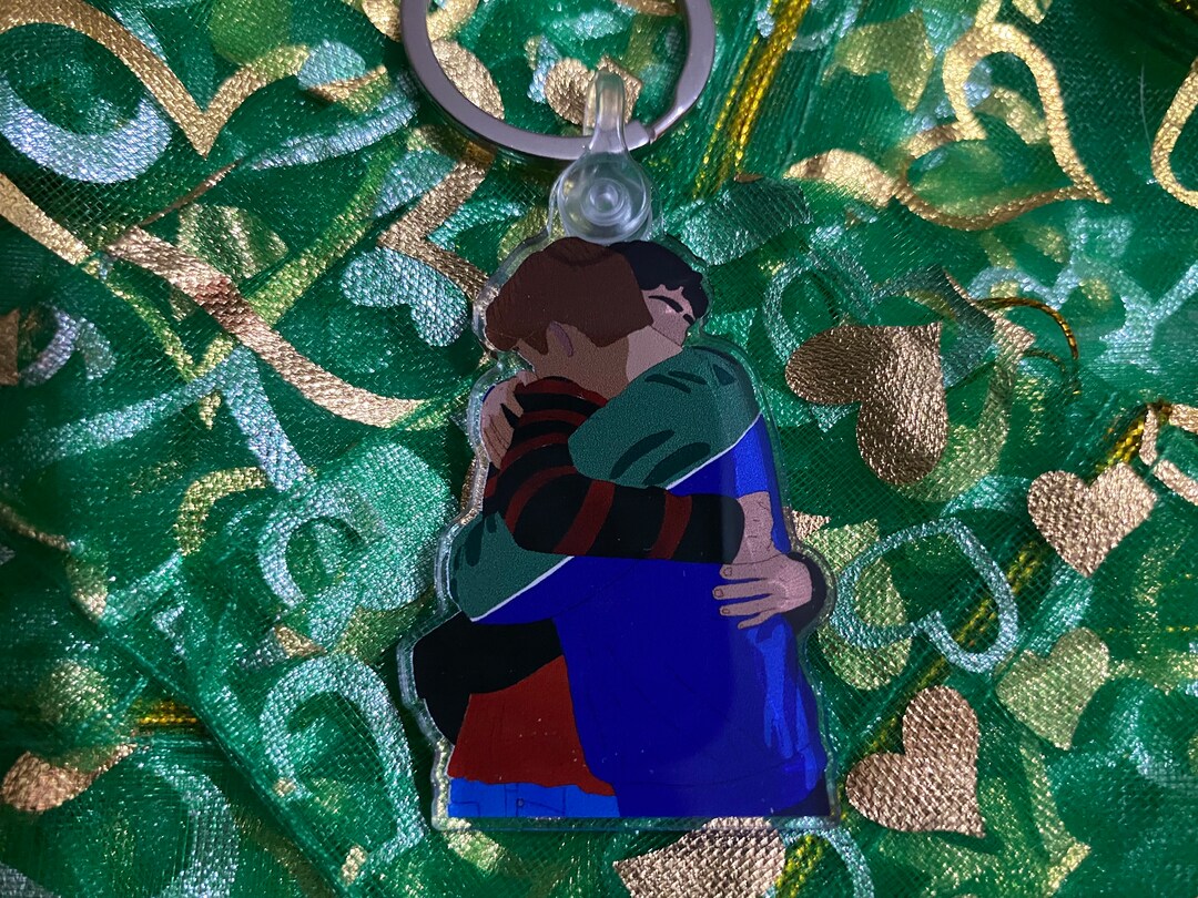 Heartstopper ‘carpark Hug’ Keyring | Nick Nelson | Charlie Spring ...