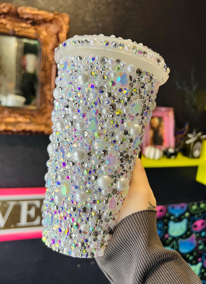 ICE SPARKLES Tumbler Water Bottle Drenched in Exquisite Crystals ...