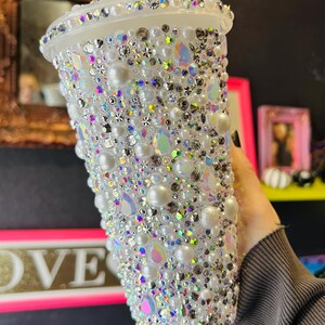 ICE SPARKLES Tumbler Water Bottle Drenched in Exquisite Crystals ...