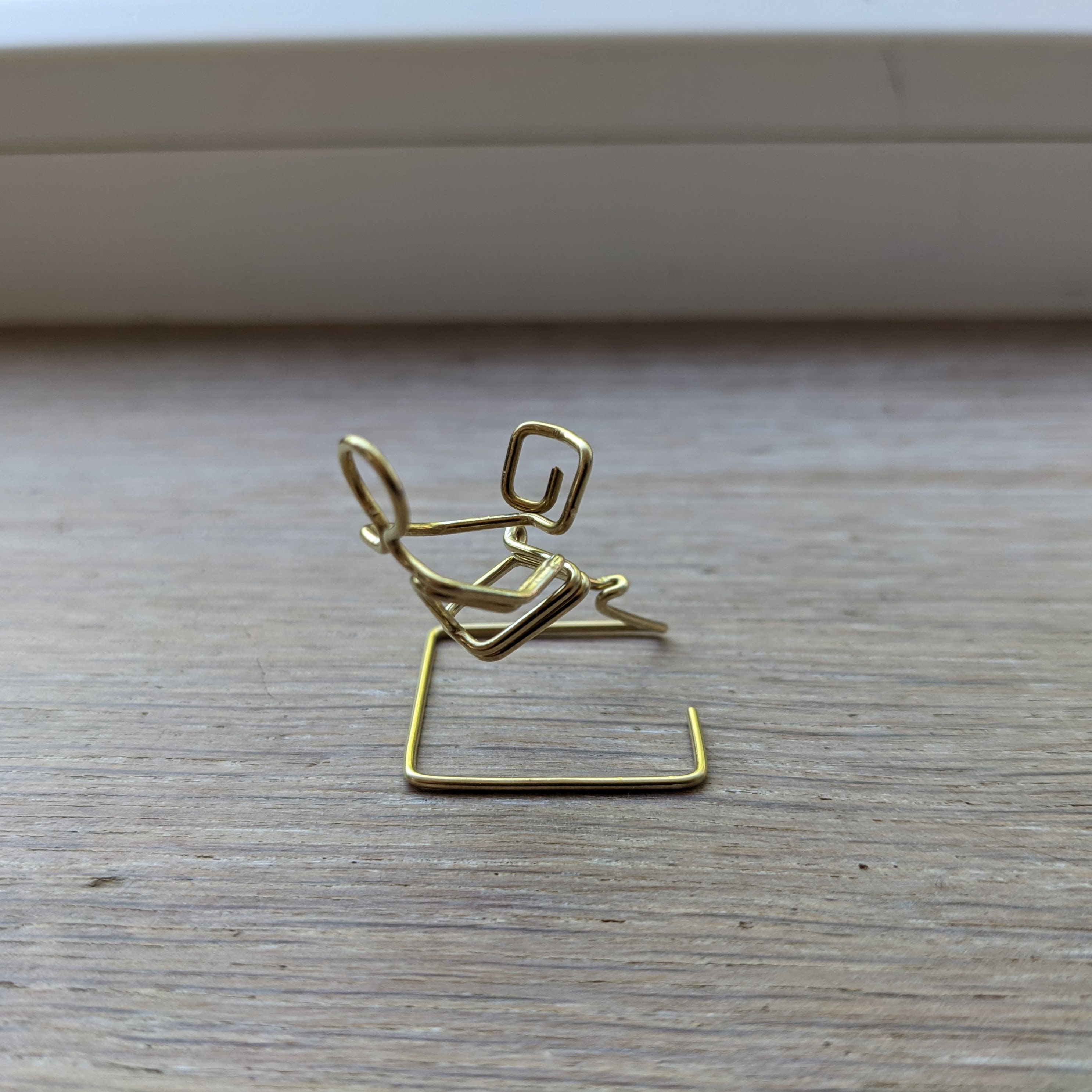 Wire Figure, Reading, Wire Sculpture, Wire Art, Relaxed, Gift - Etsy