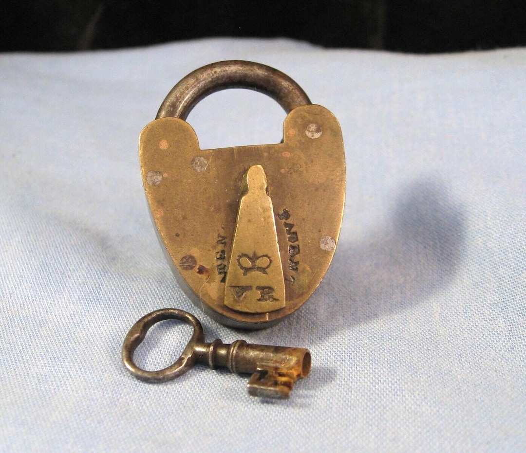 Antique VR Patent Victorian Brass Padlock Gate Door Box Lock and Key - Etsy