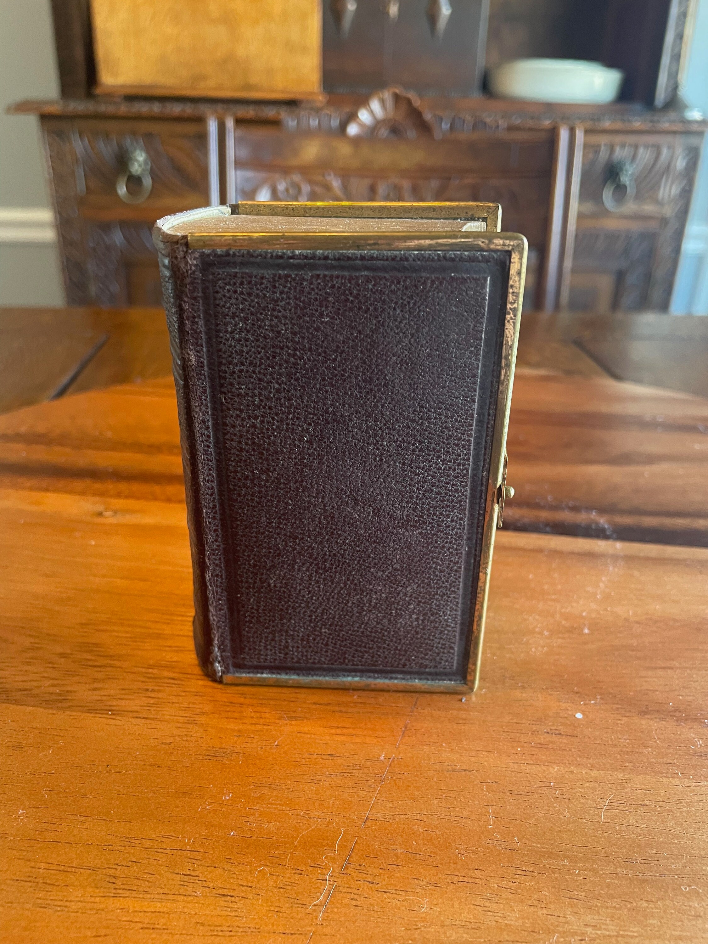 Antique Book of Common Prayer, Leather Cover, Brass Clasp - Etsy