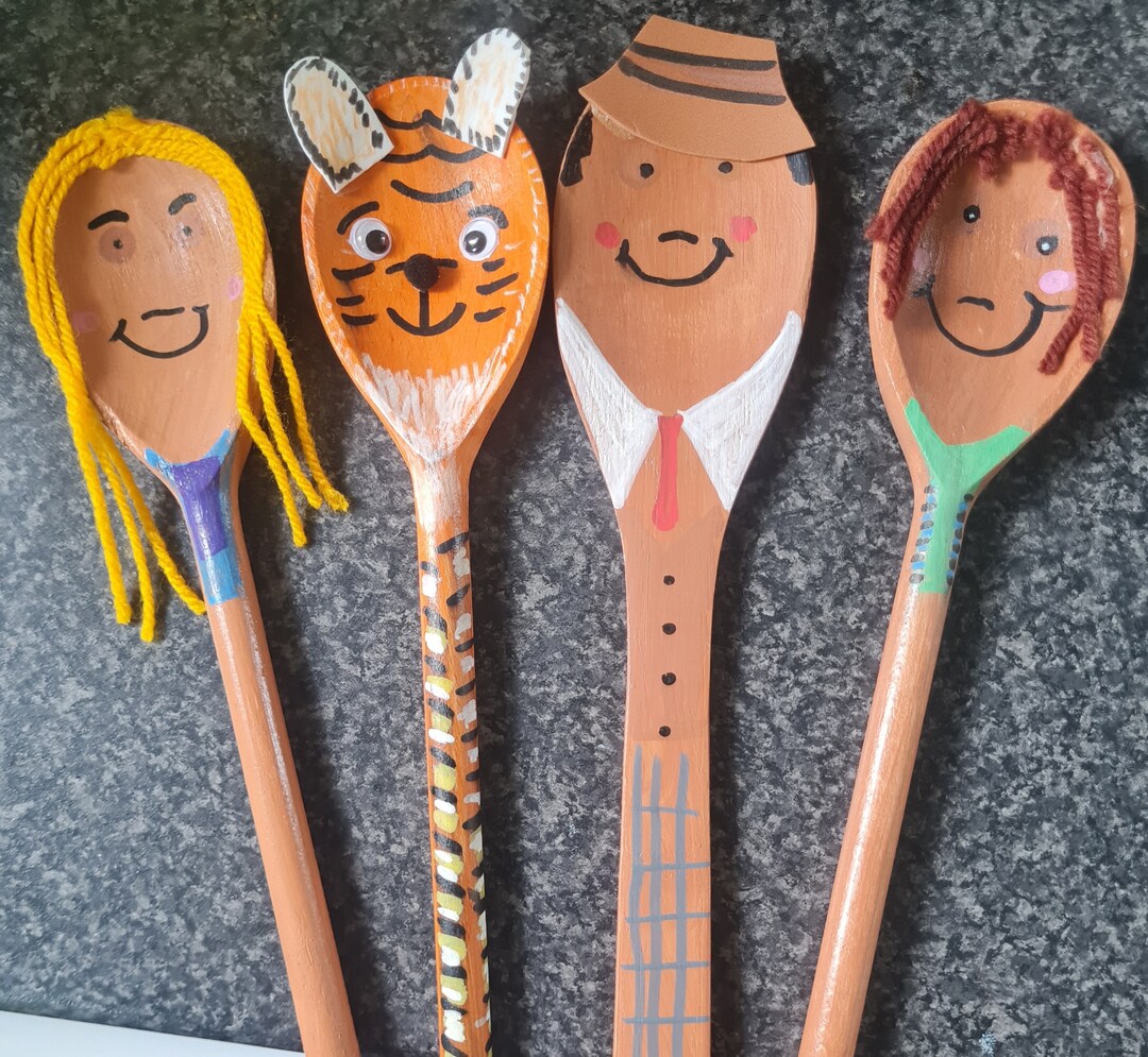 Tiger Who Came to Tea Wooden Story Spoons. © - Etsy